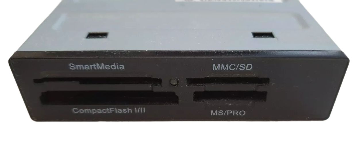 Multimedia card reader 3.5'' bay USB 2.0 Packard Bell 82-246-100300 ...